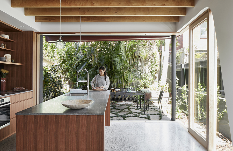 Crafting the Bondi House: A Sanctuary of Sustainability and Style ...