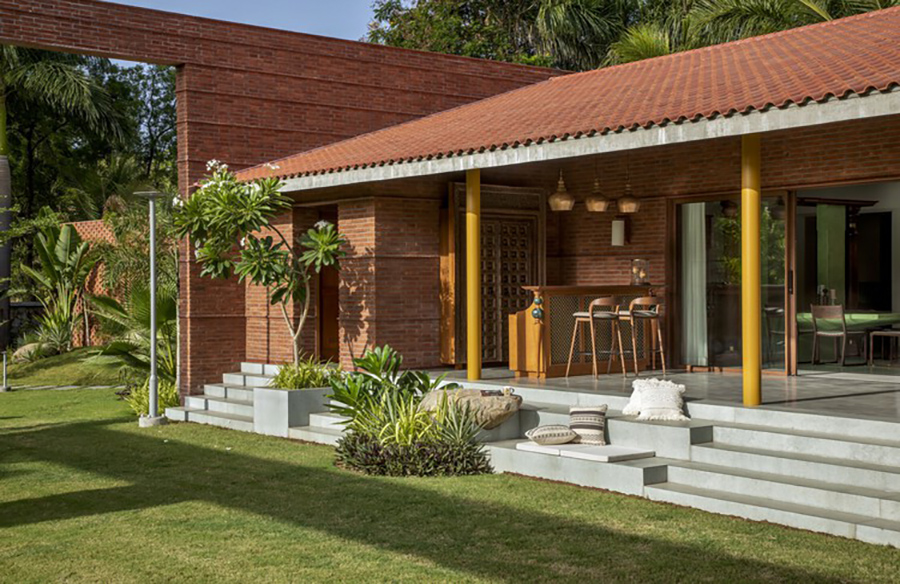 Embracing Nature: Sitish Parikh Farmhouse in Vadodara - Architects' Chronicle